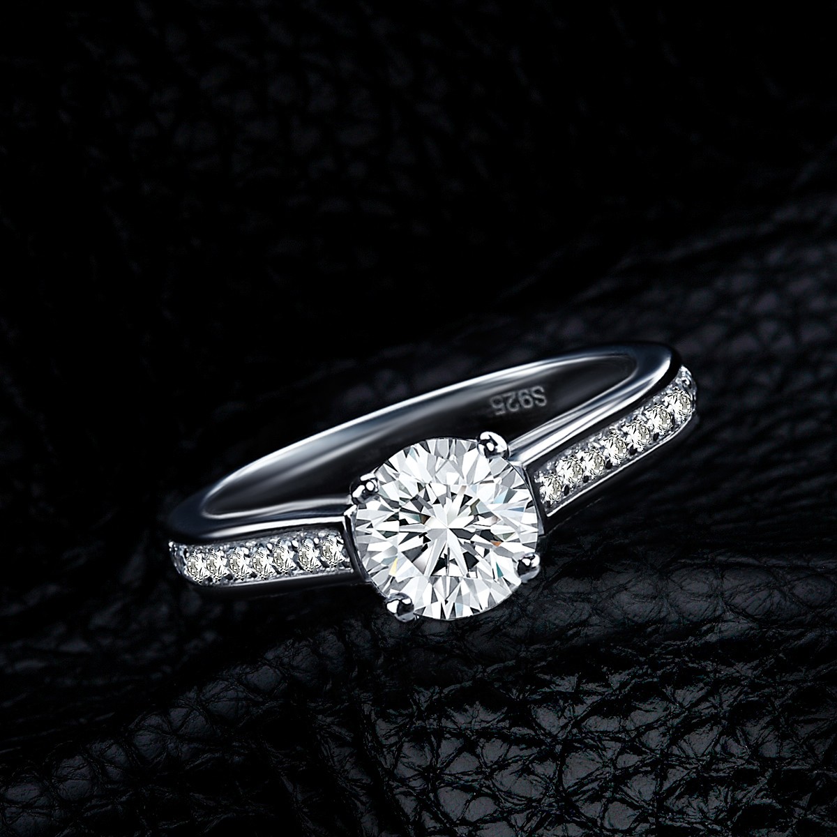 925 Sterling Silver Engagement / Wedding Ring - Silver Rings 925 Sterling Silver Engagement / Wedding Ring - Silver Rings
